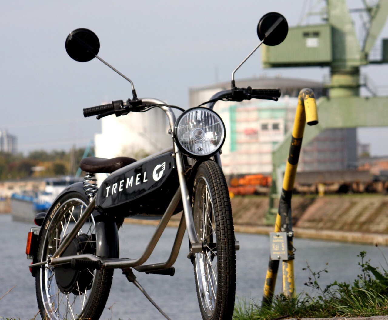 Tremel Zimmner - Electric Moped 2025 - 🇱🇰 இலங்கை